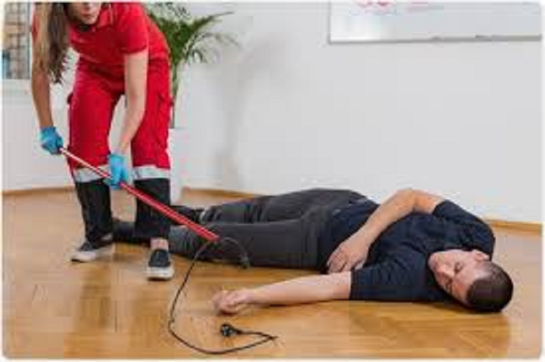 What to do after getting electrocuted? Know why first aid is important ...